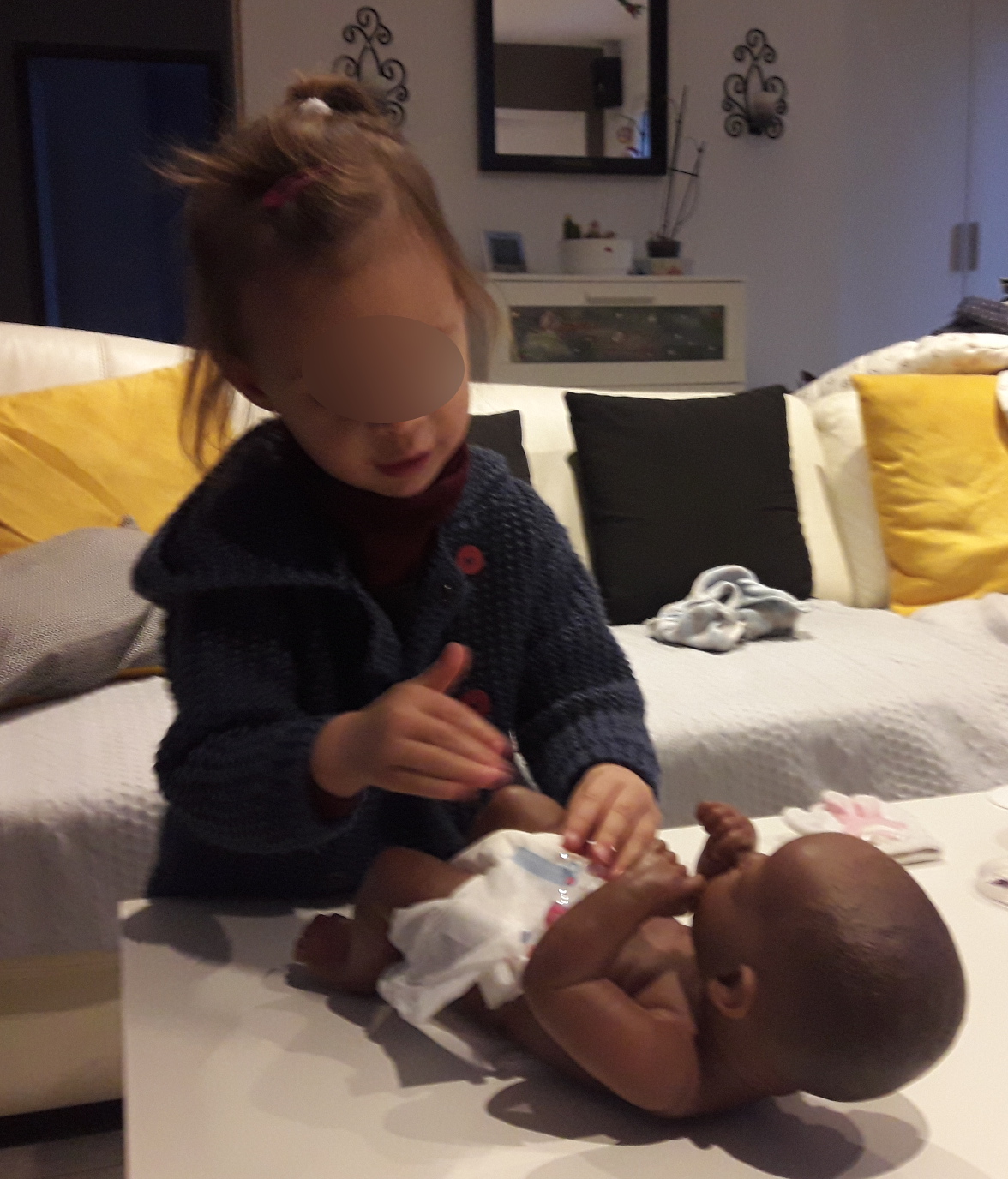 Bébé à fait pipi… | Nounou31